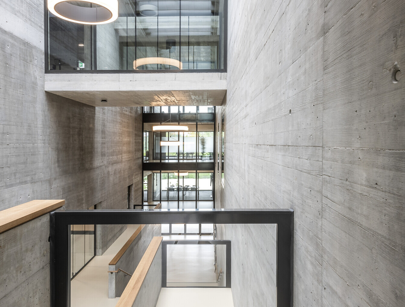 OYM, Cham Hochbau - Eberli